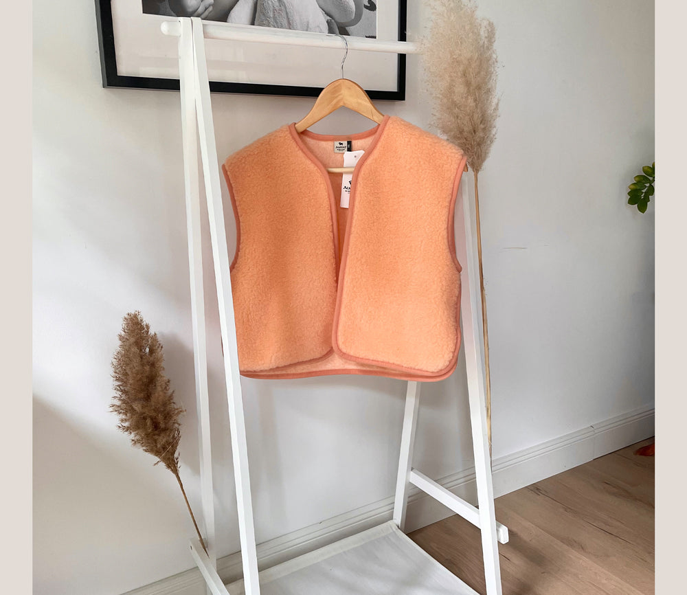 Alwero - Vest "CAMINO" Adult, Apricot, Organic Wool Ultra Light ...