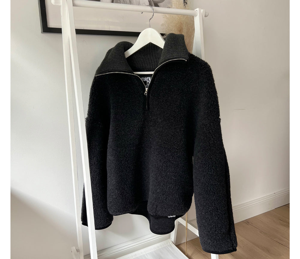 Alwero - Sweater BEL, Oversize Deep Black, Biowolle, LIMITED EDITION ...