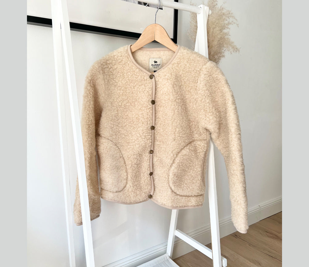 Alwero - Jacket Women KALLY, organic wool, ENGLISH TEA – ALWERO | THE ...